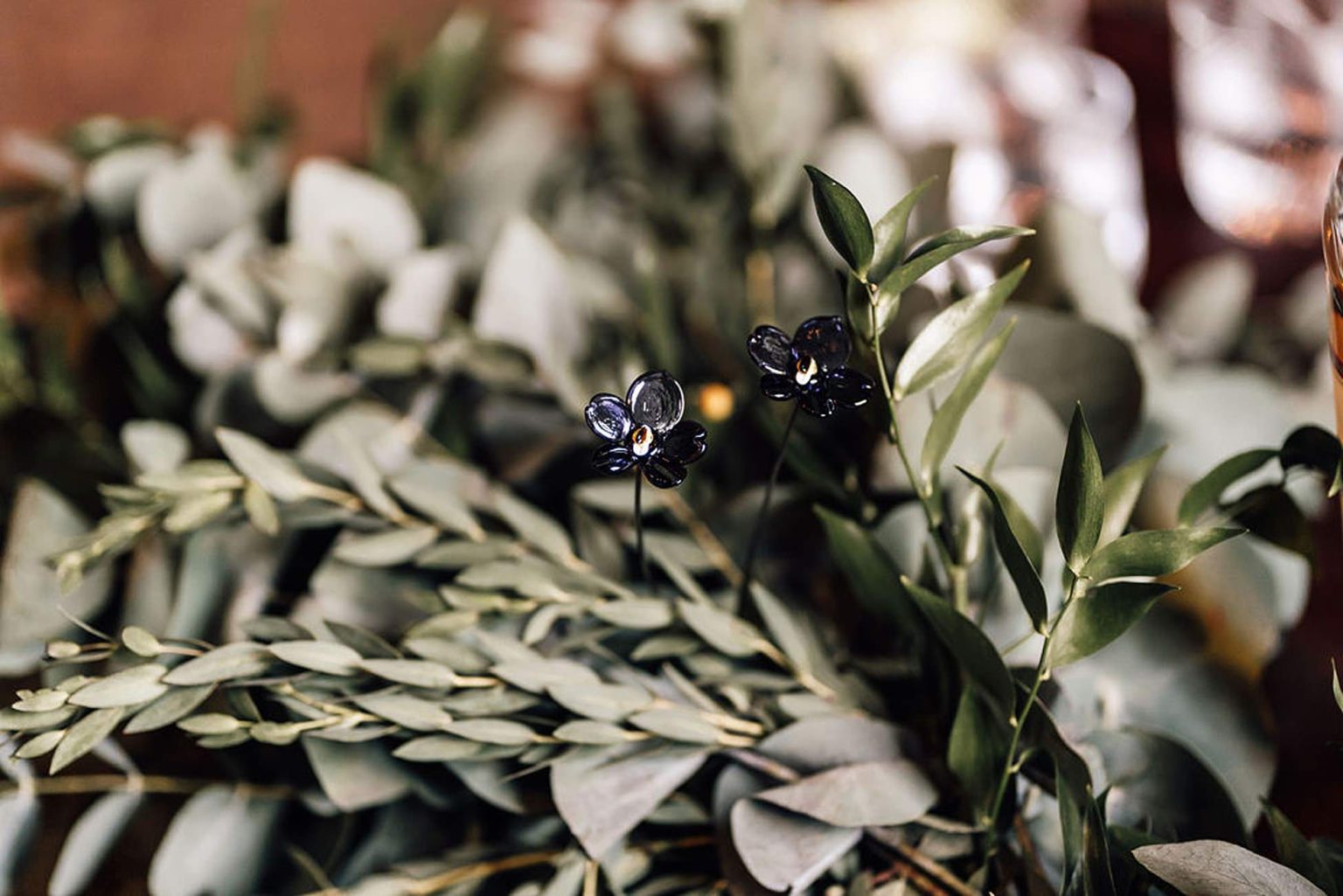 VIOLETS – ONE OF THE SWEETEST LGBT+ WEDDING TRADITIONS